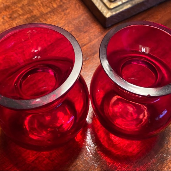 Source Unknown | Accents | Vintage Set Of 2 Ruby Red Small Vases | Poshmark
